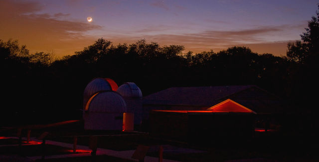 iowa-observatory-night - Little Village