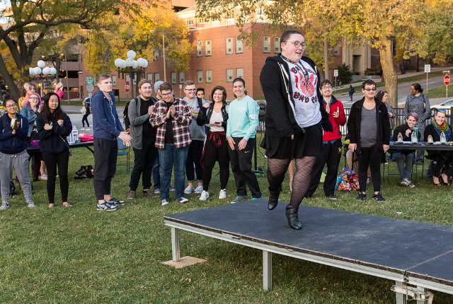 Photos: STRUT, walking the catwalk for a cause - Little Village