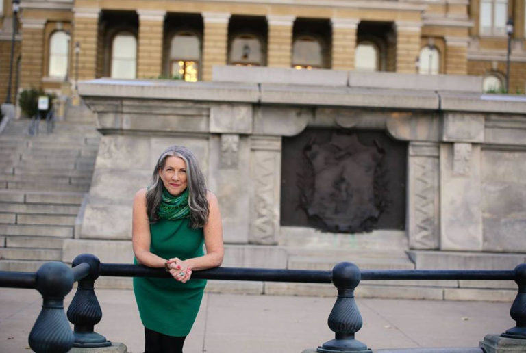 Kimberly Graham announces 2020 challenge to Sen. Joni Ernst - Little ...