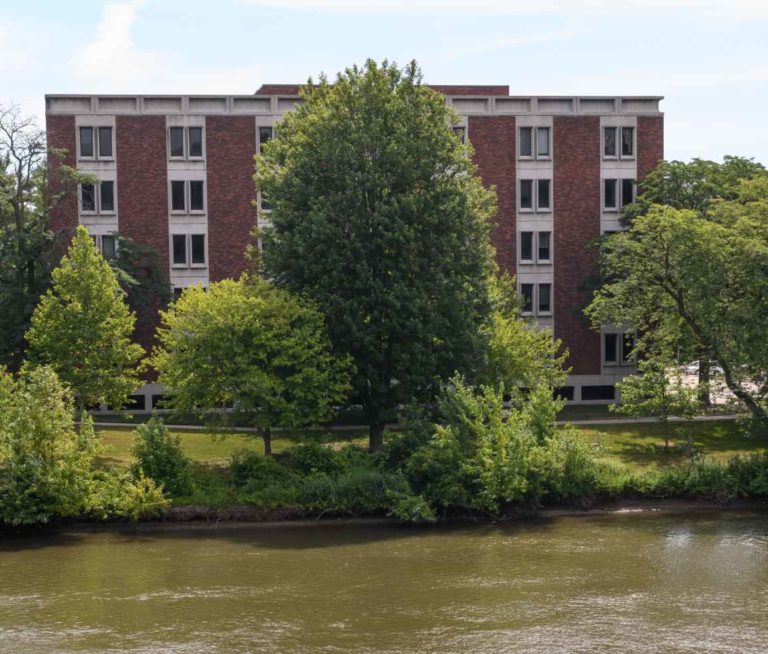 Learning to love 'Iowa's ugliest building' - Little Village