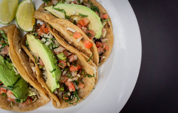 chomp-tacos - Little Village