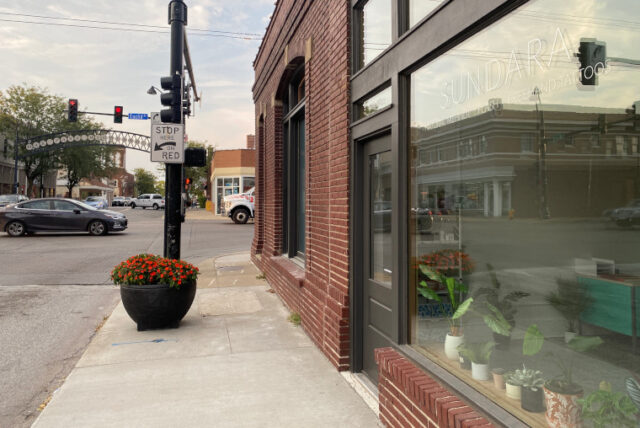 Sundara Tattoo owner Rayna Ross is a master of Mehndi - both henna and ...