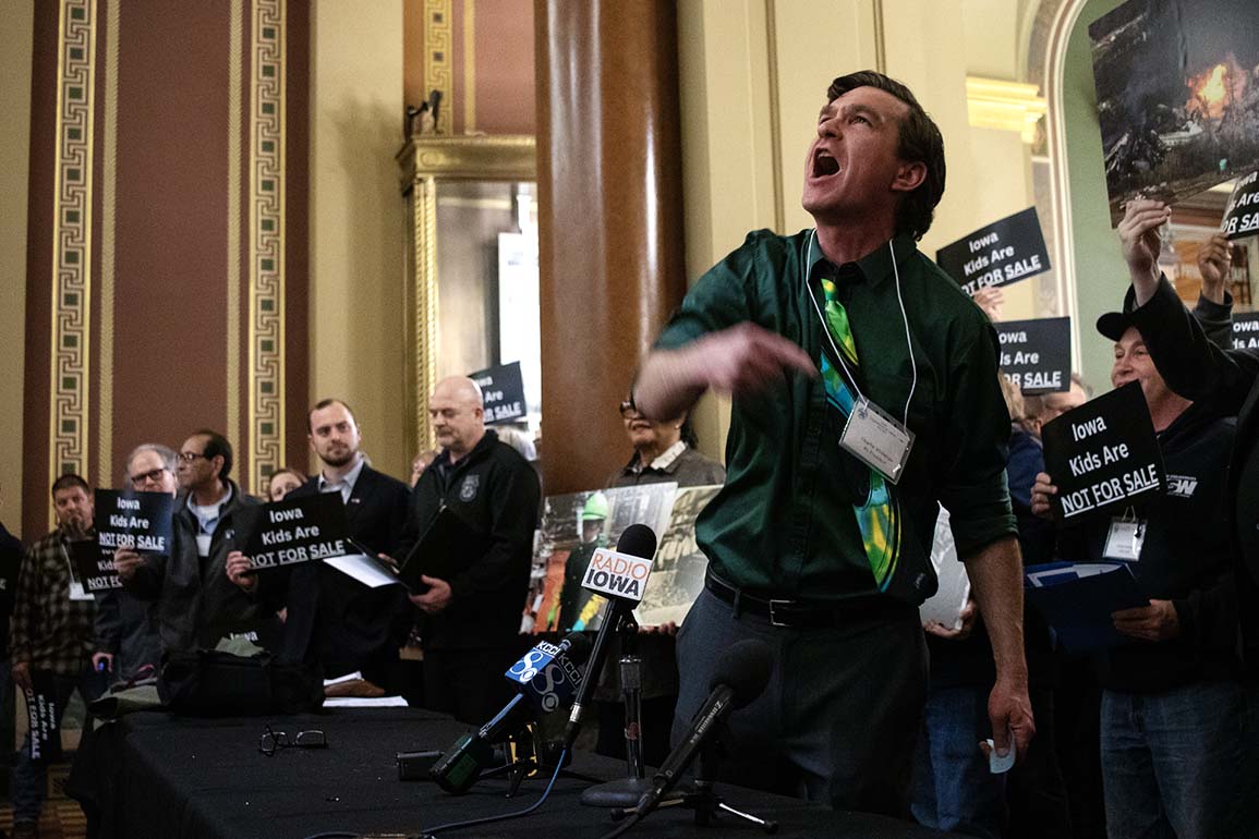 Parents and labor leaders protest Republican plan to loosen child labor ...