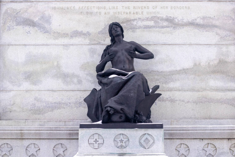 Your Village: Why there's a statue of a nude woman facing the Iowa ...