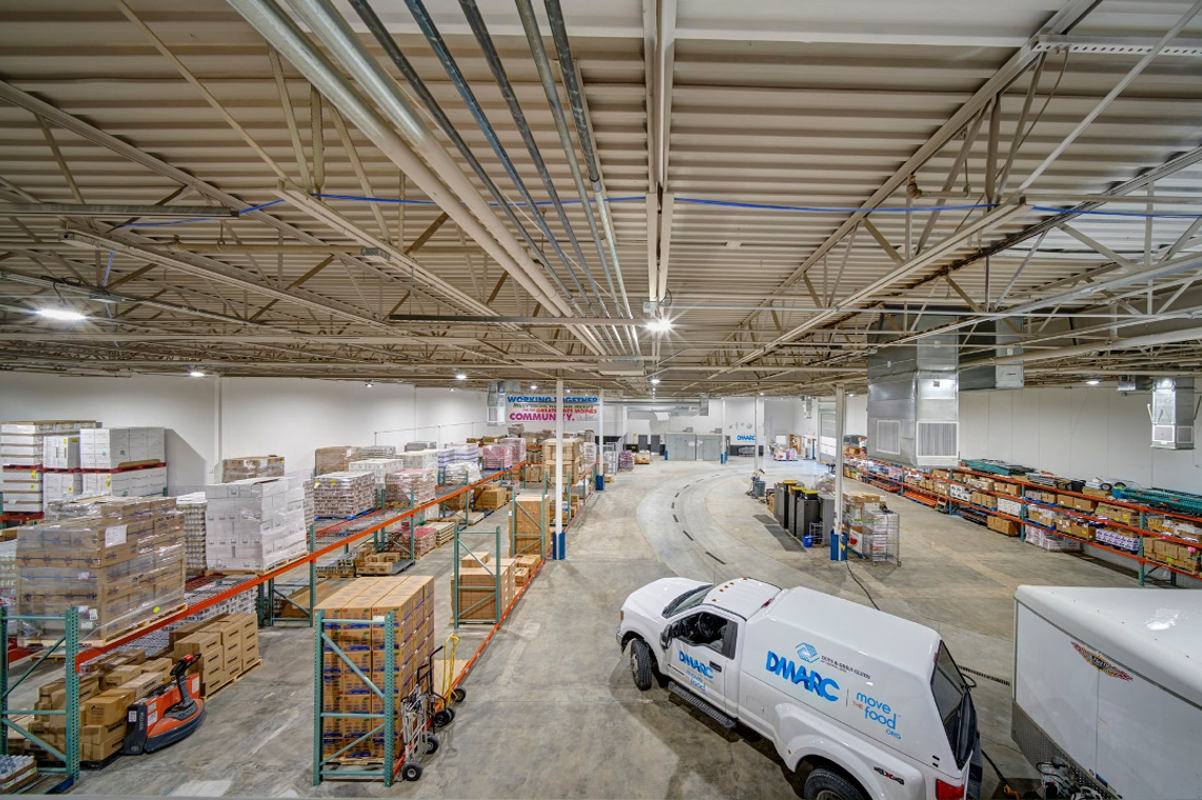 Des Moines area food banks see a record-breaking surge in people ...