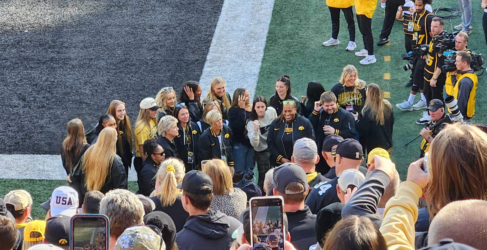 IowaWomensBasketball-kinnick-clark - Little Village