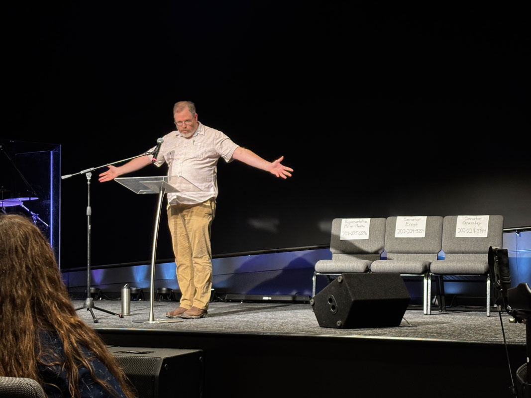 Local faith leaders discuss ways to resist Christian nationalism: 'We ...