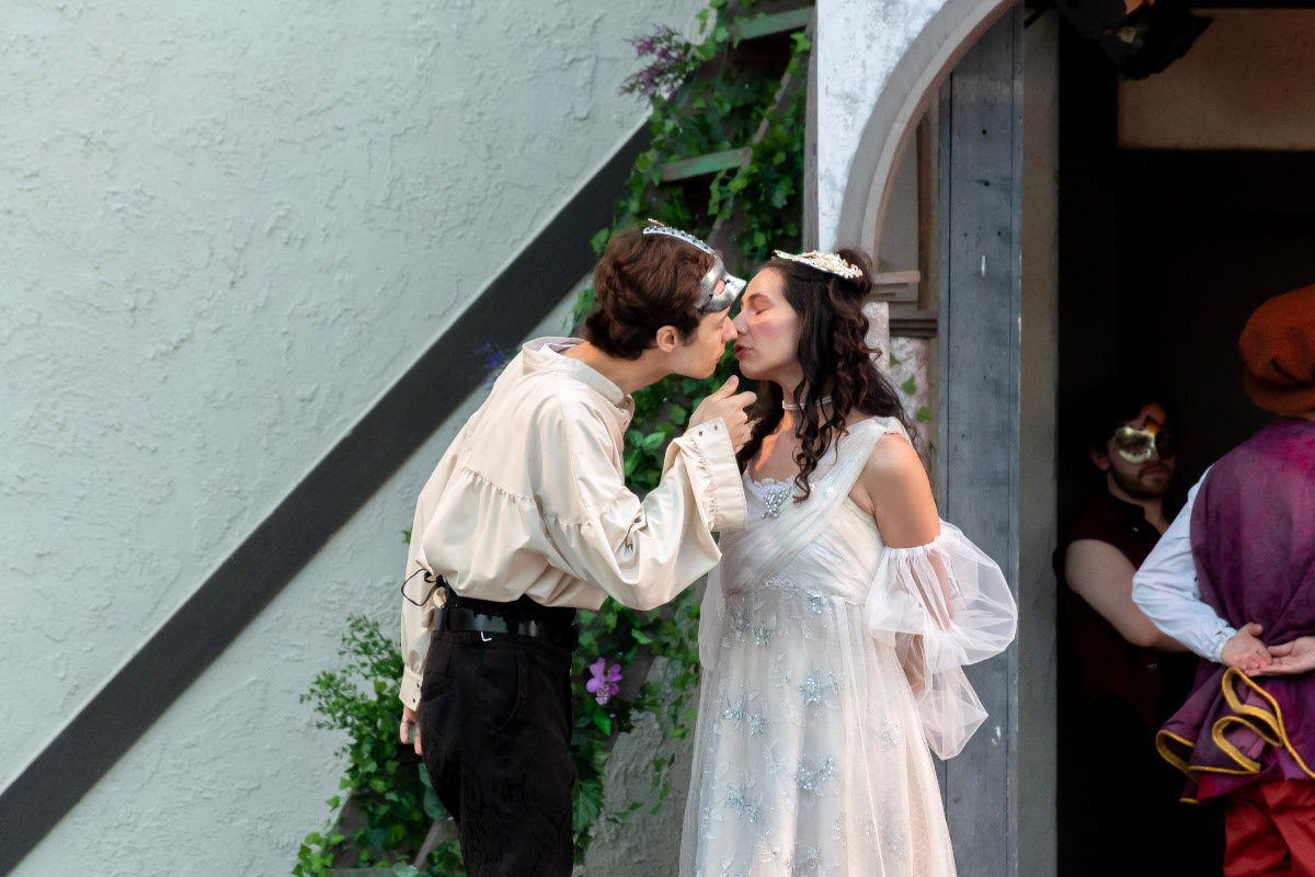 Riverside_RomeoJuliet_MTbostic_7 - Little Village