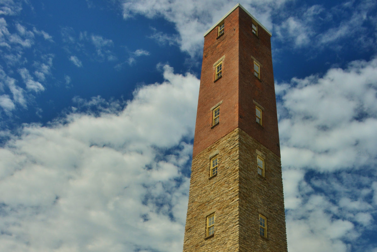 This historic Dubuque tower once dripped with lead - Little Village